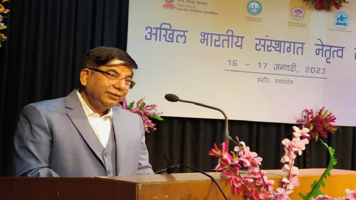 रामचरित मानस से जुड़े विवाद पर केंद्रीय मंत्री ने कहा- यह सब 'वोटबैंक ...