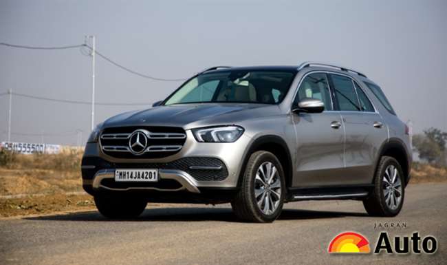 Mercedes-Benz GLE 300D Review: आरामदायक और आनंददायक लग्जरी एसयूवी ...