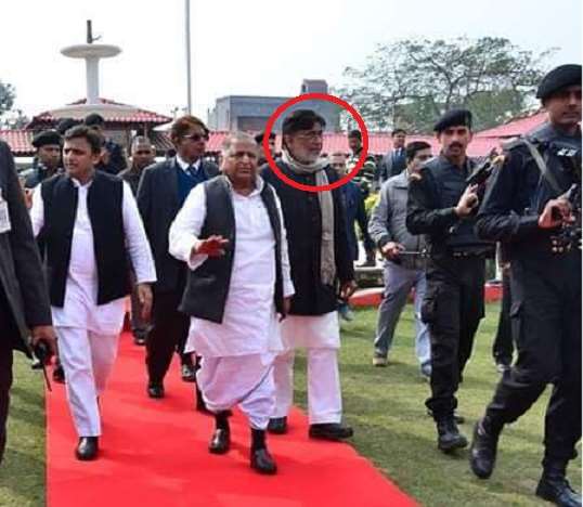 28 की उम्र में कमलेश बने थे विधायक, गोलियां बरसाकर नहीं उतरने दिया था मुलायम का हेलीकॉप्टर ...