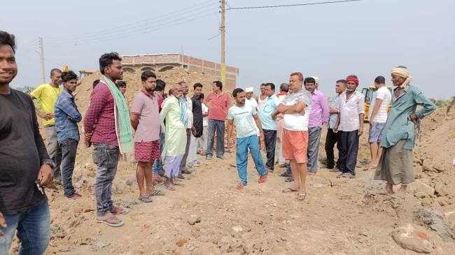 बेलसंड और रुन्नीसैदपुर तटबंध इस बार की बाढ़ रोकने में कितने कारगर घूम ...