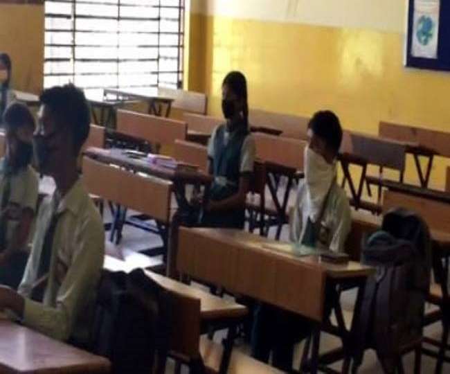 UP School Reopening 2021: 1 जुलाई से खुलेंगे यूपी के प्राथमिक और उच्च ...