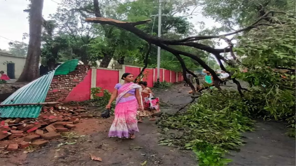 Dhanbad Weather: अब साहिबगंज के रास्ते दो-तीन दिनों में आ रहा मानसून ...