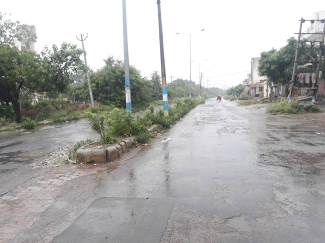 बरसात के बाद मौसम हुआ सुहावना - after drizzle inthe district weather ...