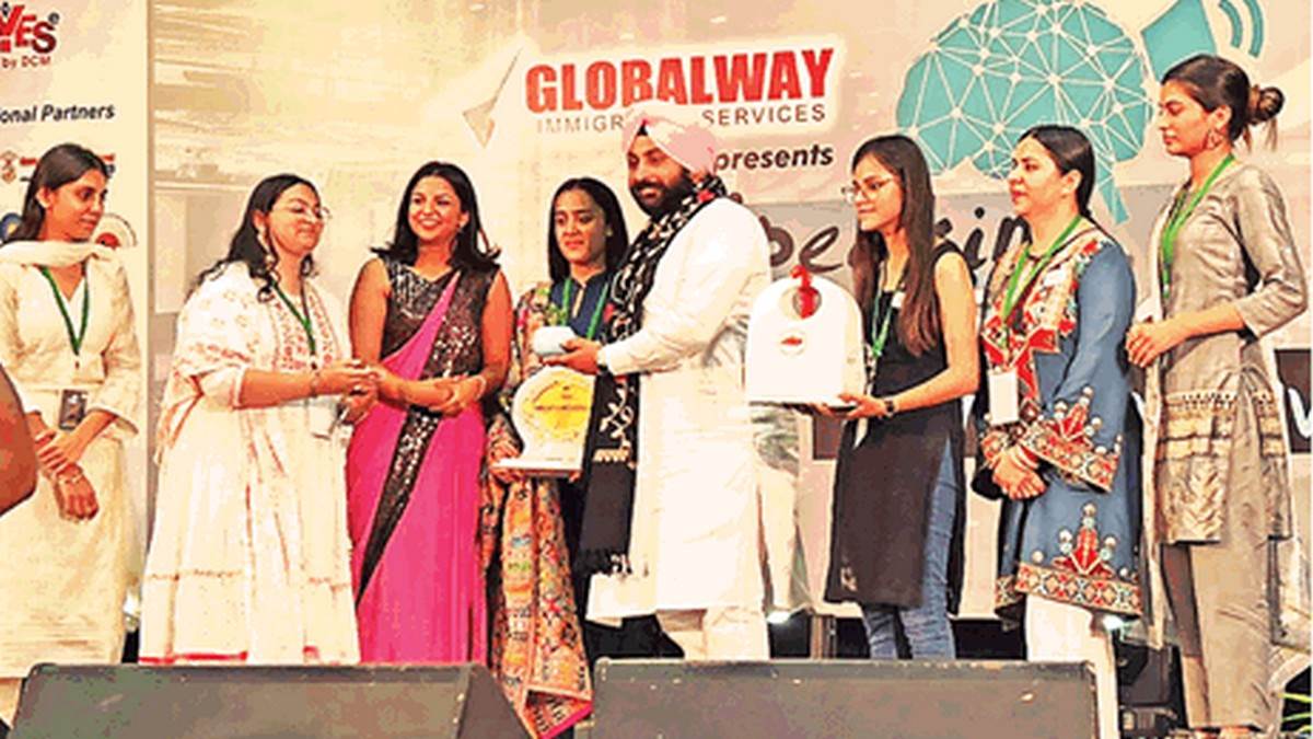 Ludhiana News: शिक्षा मंत्री हरजोत बैंस बोले- प्रिंसिपल व ...