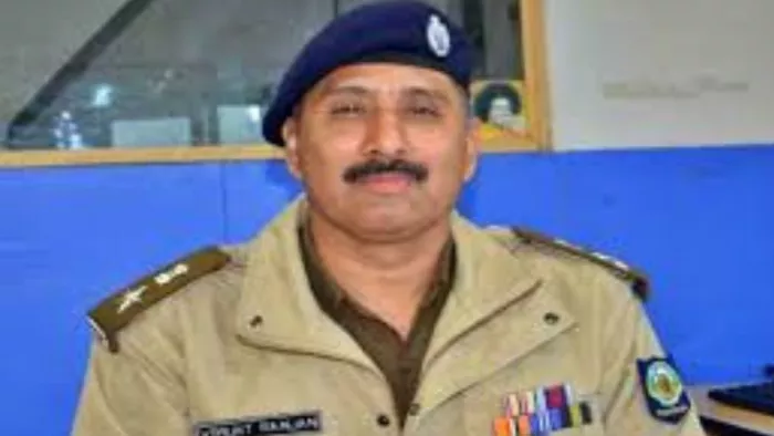 हिमाचल के IPS अधिकारी विमुक्त रंजन को राष्ट्रपति पुलिस विशिष्ट सेवा पदक ...