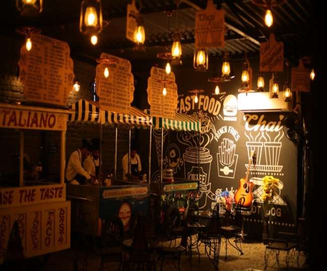 रे‍हडि़यों को देख आया आइडिया नौकरी छोड़ दो भाइयों ने खोला कैफे 21 को ...