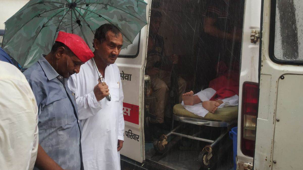 Balrampur: न्यायालय में ब‍िगड़ी सपा प्रवक्ता की तबियत-लखनऊ रेफर, बूथ ...