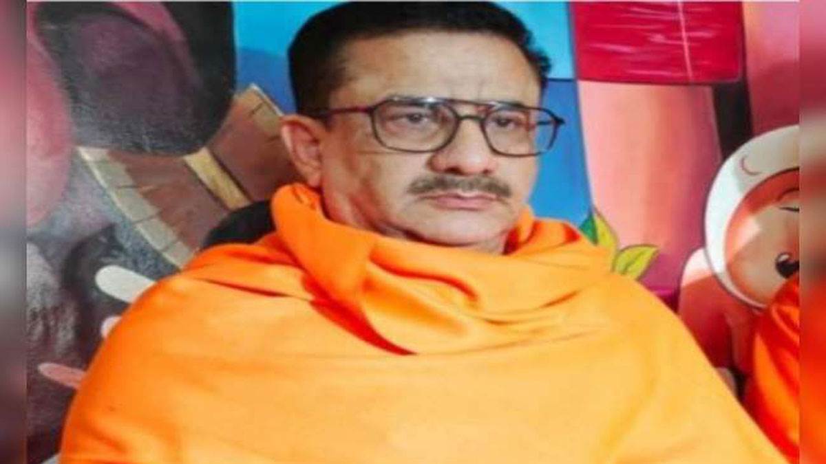 बदरीनाथ पहुंचे जितेन्द्र नारायण सिंह त्‍यागी, कहा- मस्जिद नशीले पदार्थों का गोदाम, देश में ...