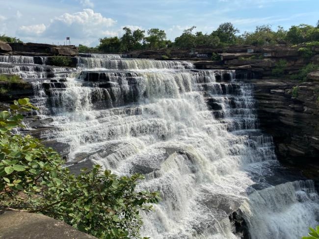 तिलिस्म से भरा है राजदरी, देवदरी जल प्रपात.. - Rajdari is full of magic ...