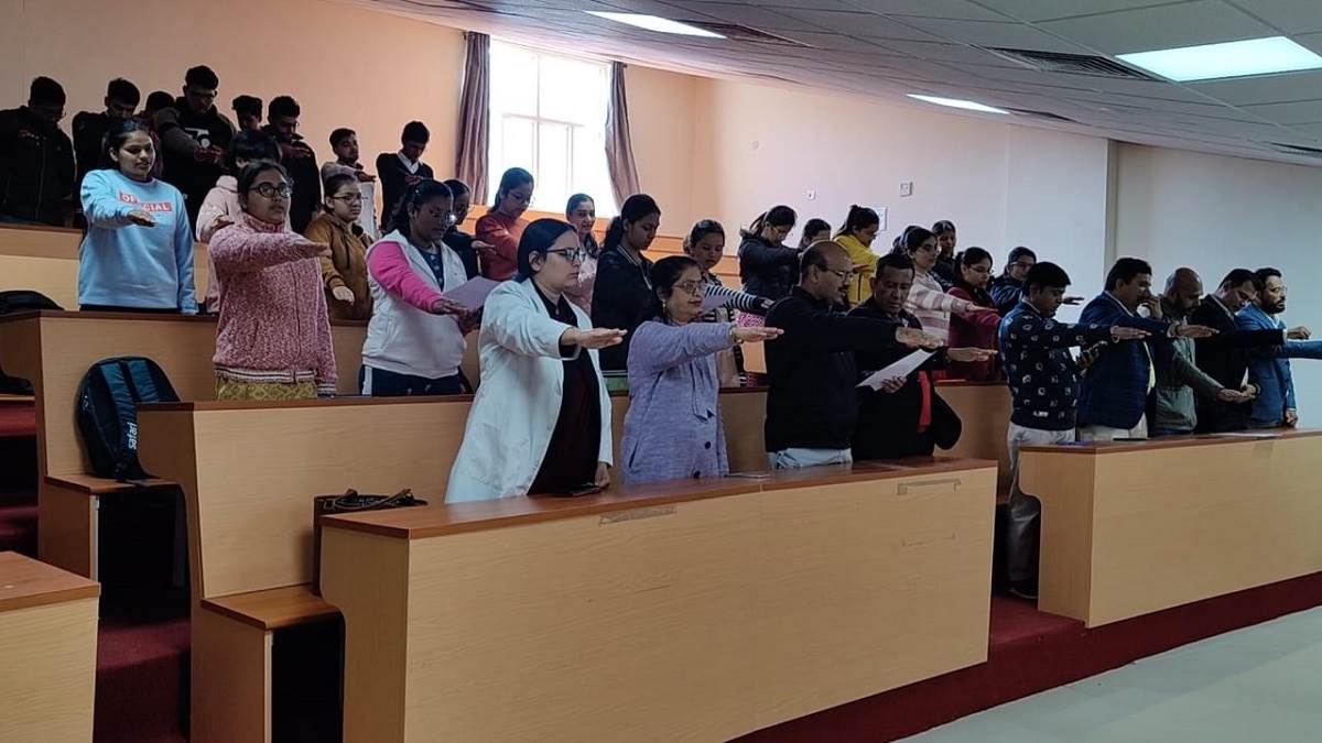 अल्मोड़ा मेडिकल कॉलेज में नया सत्र शुरू, अब तक 38 छात्र-छात्राओं ने ...