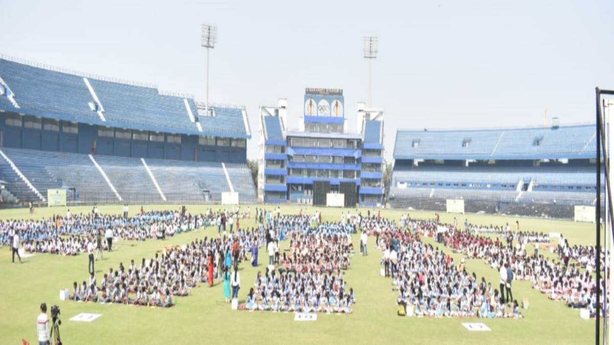 22 हजार 473 कागज की कश्ती बना कटक ने गिनीज वर्ल्ड रिकार्ड्स में बनायी ...