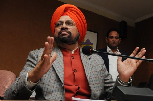 आंगनबाड़ी सेंटरों को सरकारी भवनों में किया जाए शिफ्ट : मंजीत राय ...