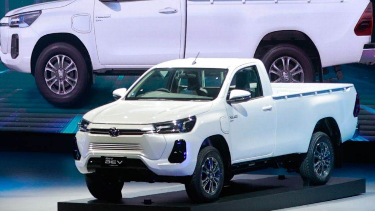 Toyota Hilux ईवी कॉन्सेप्ट हुआ अनविल, जानिए क्या कुछ है इसमें खास ...