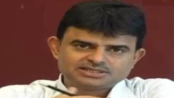 मध्य प्रदेश में प्रशासनिक बदलाव शुरू, IAS राघवेंद्र कुमार सिंह को बनाया गया मुख्यमंत्री का ...