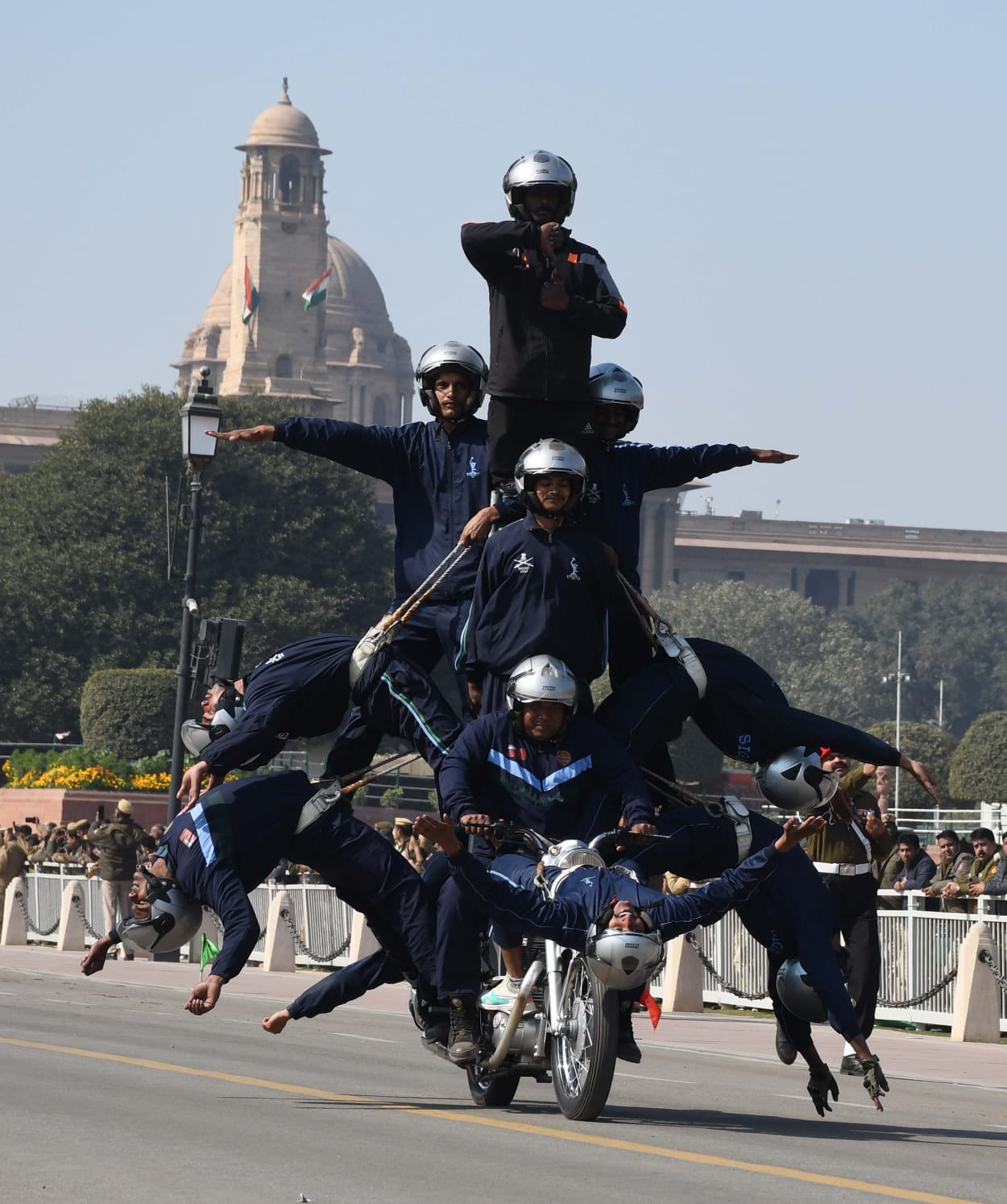 Republic Day Parade Rehearsal 2023: कड़ाके की ठंड में चल रही है ...