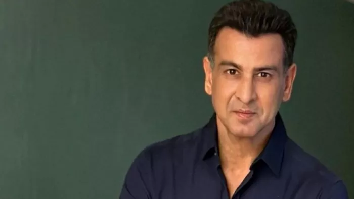 Shehzada Screening: रोनित रॉय के बेटे ने लूटी सारी लाइमलाइट, लुक्स के ...
