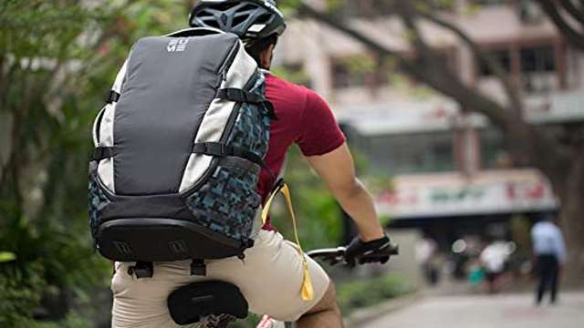 एंटी-स्ट्रेस और मसाज जैसे फीचर्स के साथ आते हैं EUME के बैकपैक, जानें ...