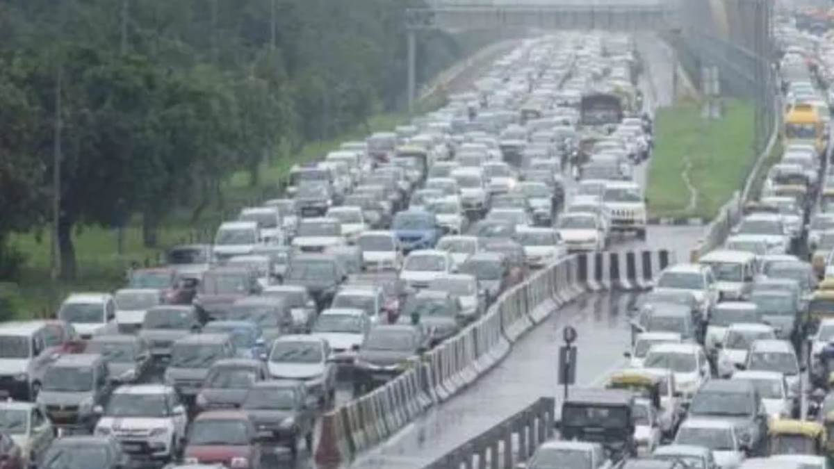 Odisha News: कीचड़ बनी जाम का सबब... 20 घंटे बंद रहा NH-32, लगा 14 KM ...