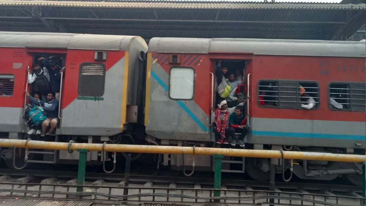 Train Cancelled Status: कई ट्रेनें रहेंगी रद और कुछ के बदले रूट; एक क्लिक में पढ़ें पूरी डिटेल ...