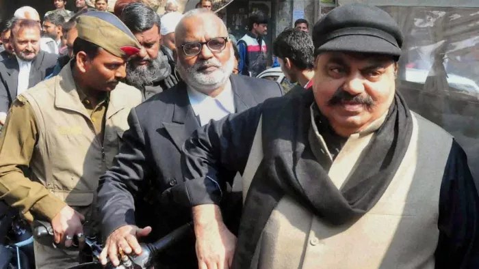 माफिया अतीक अहमद का देवरिया जेल में 20 माह तक चला था सिक्का, आतंक याद ...