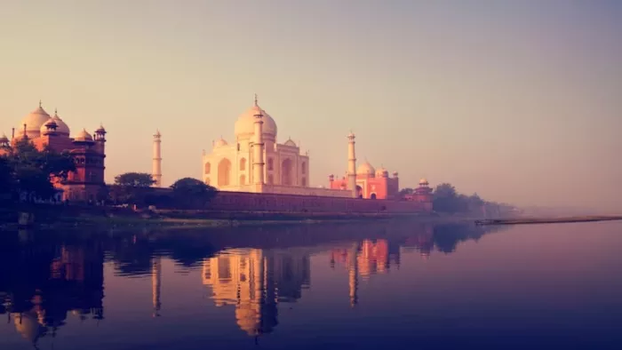 Agra Famous Places: ताजमहल के अलावा ये हैं आगरा के फेमस टूरिस्ट प्लेस ...