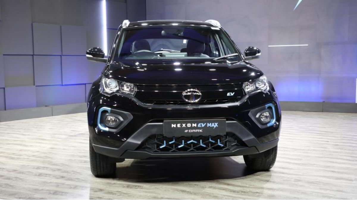Nexon EV Max Dark Edition First Look Review: डॉर्क एडिशन बनेगा EV max ...
