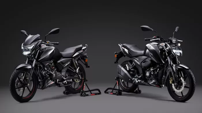 TVS Apache RTR 160 और Apache RTR 160 4V के Black Edition लॉन्च, जानिए ...