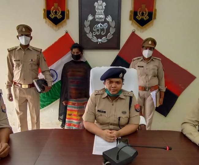 Anamika case: अमेठी में अनामिका के नाम पर नौकरी कर रही थी आरती उर्फ ...