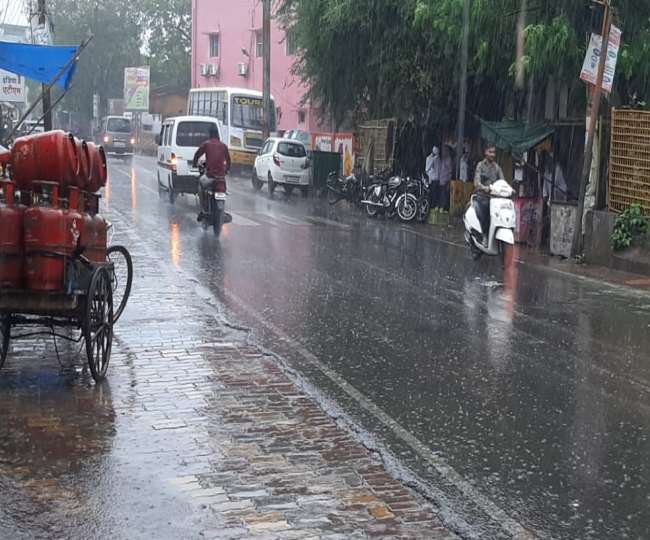 Meerut Weather Update: मेरठ और आसपास झमाझम बारिश से मौसम हुआ सुहावना ...