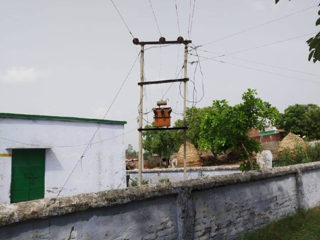 यहां हर पल बच्चों पर रहता है खतरा - Every time there is danger of death ...