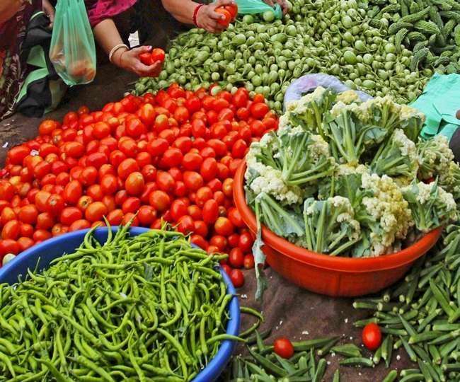 Delhi Vegetable Rate: खुदरा बाजार में तेजी से बढ़े सब्जियों के दाम ...