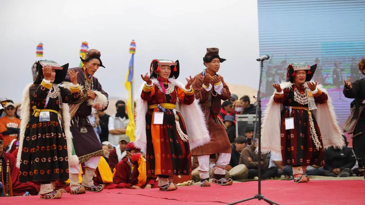 Ladakh News खानाबदोशों के साथ झूमे पर्यटक हानले में दो दिवसीय नोमेडिक ...