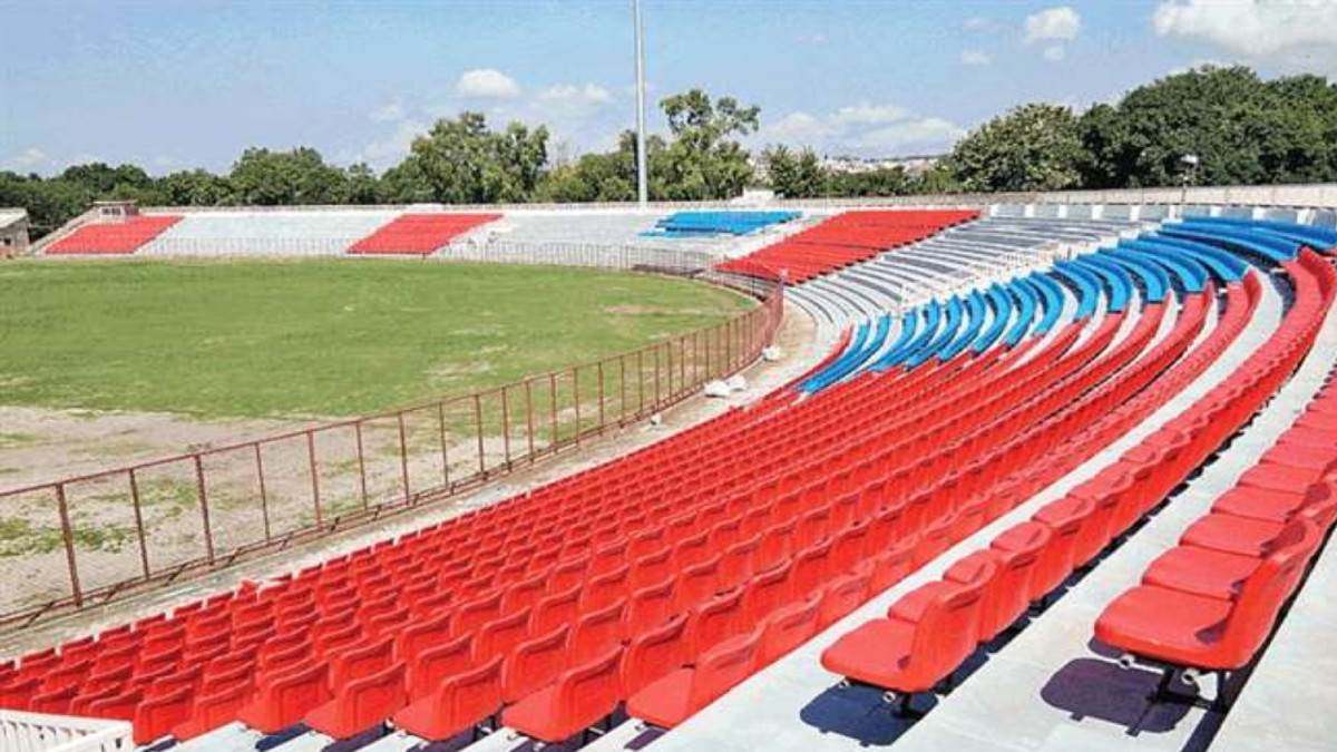 जानिए क्यों प्रदर्शनी मैदान बन कर रहा गया है जम्मू का एमए स्टेडियम, वजह ...