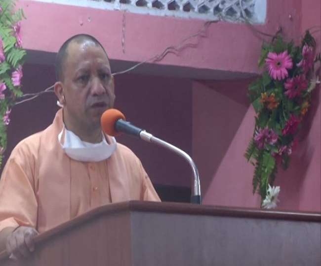 CM योगी आदित्यनाथ बोले- पीएम नरेंद्र मोदी ने मित्रों संग मित्रता की ...