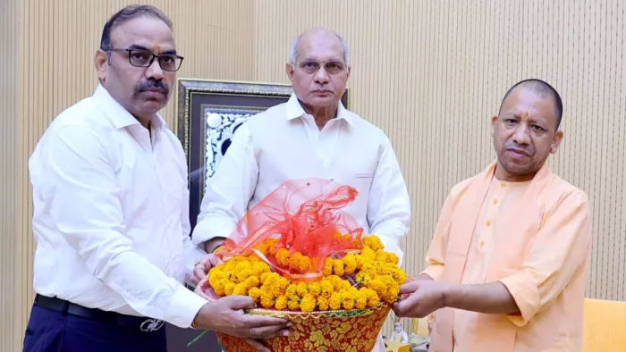 Deepotsav Ayodhya: दीपोत्सव में गाय के गोबर से बने दीपक से रोशन होगा ...