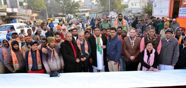 समर्थकों सहित राकेश मंगला भाजपा में शामिल - Rakesh Mangla, Joins BJP ...