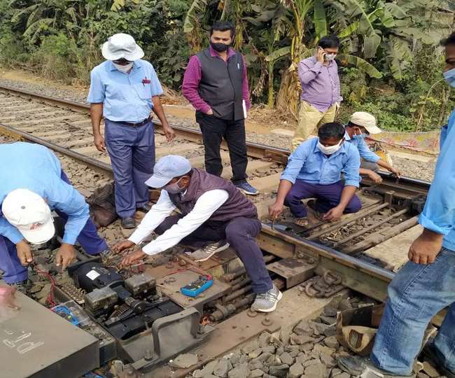 Indian Railways : रेलवे के इस विभाग ने निर्बाध यात्रा के लिए किए ये ...
