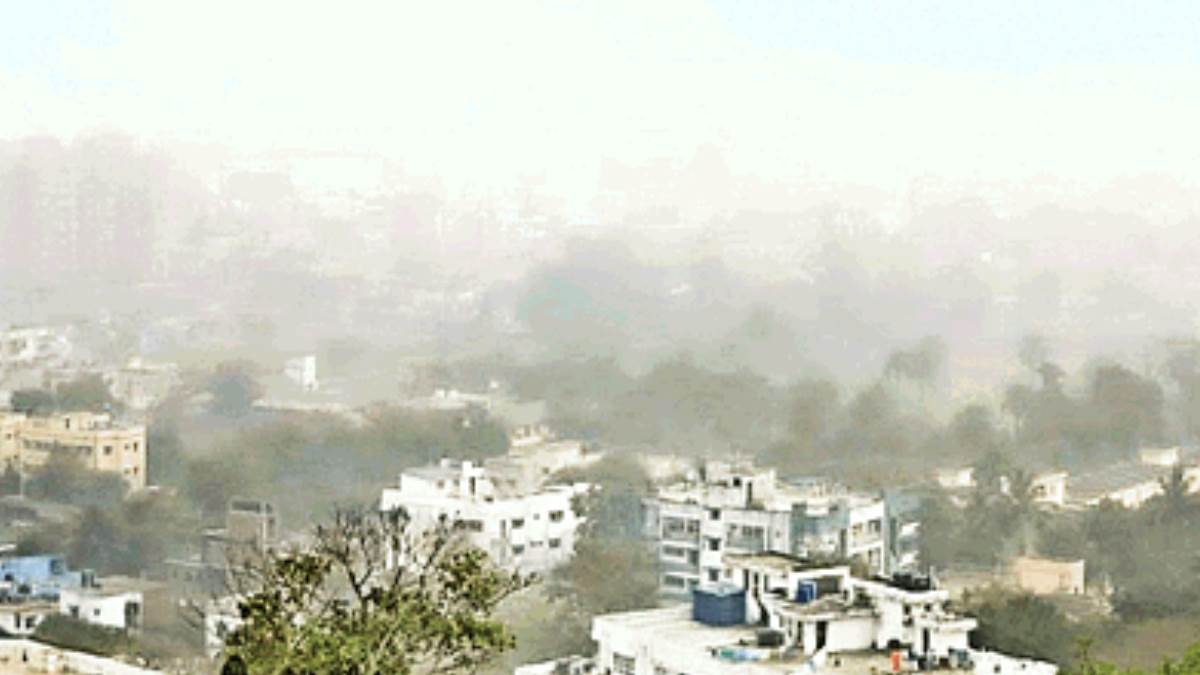 Jharkhand Weather Update: एक बार फिर ठंड ने पांव पसारा, कोहरे की चपेट ...