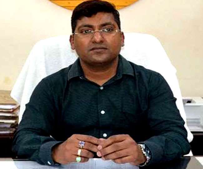 Jharkhand: राजीव रंजन IAS पर शिकंजा कसा, हाई लेवल कमेटी ने खंगालीं ...