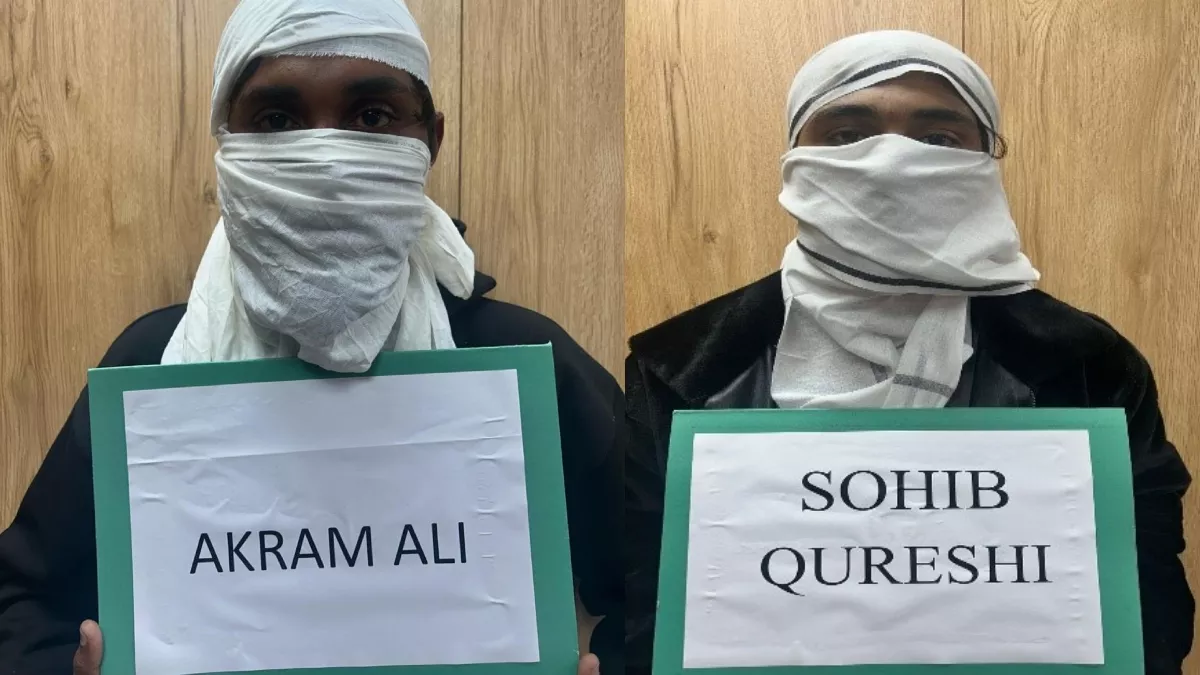 Delhi: हथियार तस्कर के साथ कुख्यात हाशिम बाबा गिरोह का शूटर गिरफ्तार ...