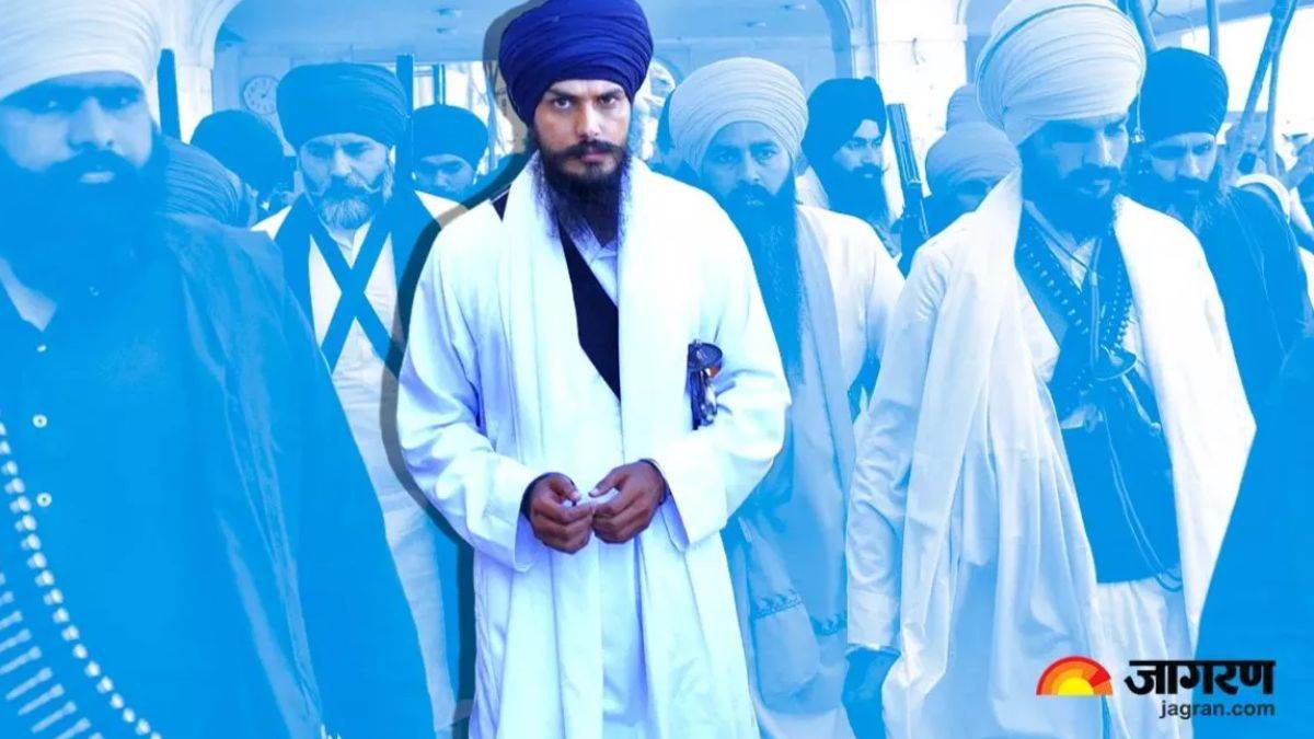 Two Accomplices Who Helped Fugitive Amritpal Arrested In Mohali