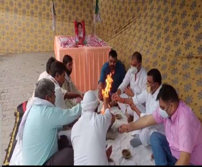 RLD Chief Chaudhary Ajit Singh: तेरहवीं पर किसान नेता चौधरी अजित सिंह ...