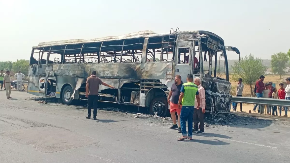 Nuh Bus Fire: मौत के मंजर को याद कर सिहर उठते हैं श्रद्धालु, KMP ...
