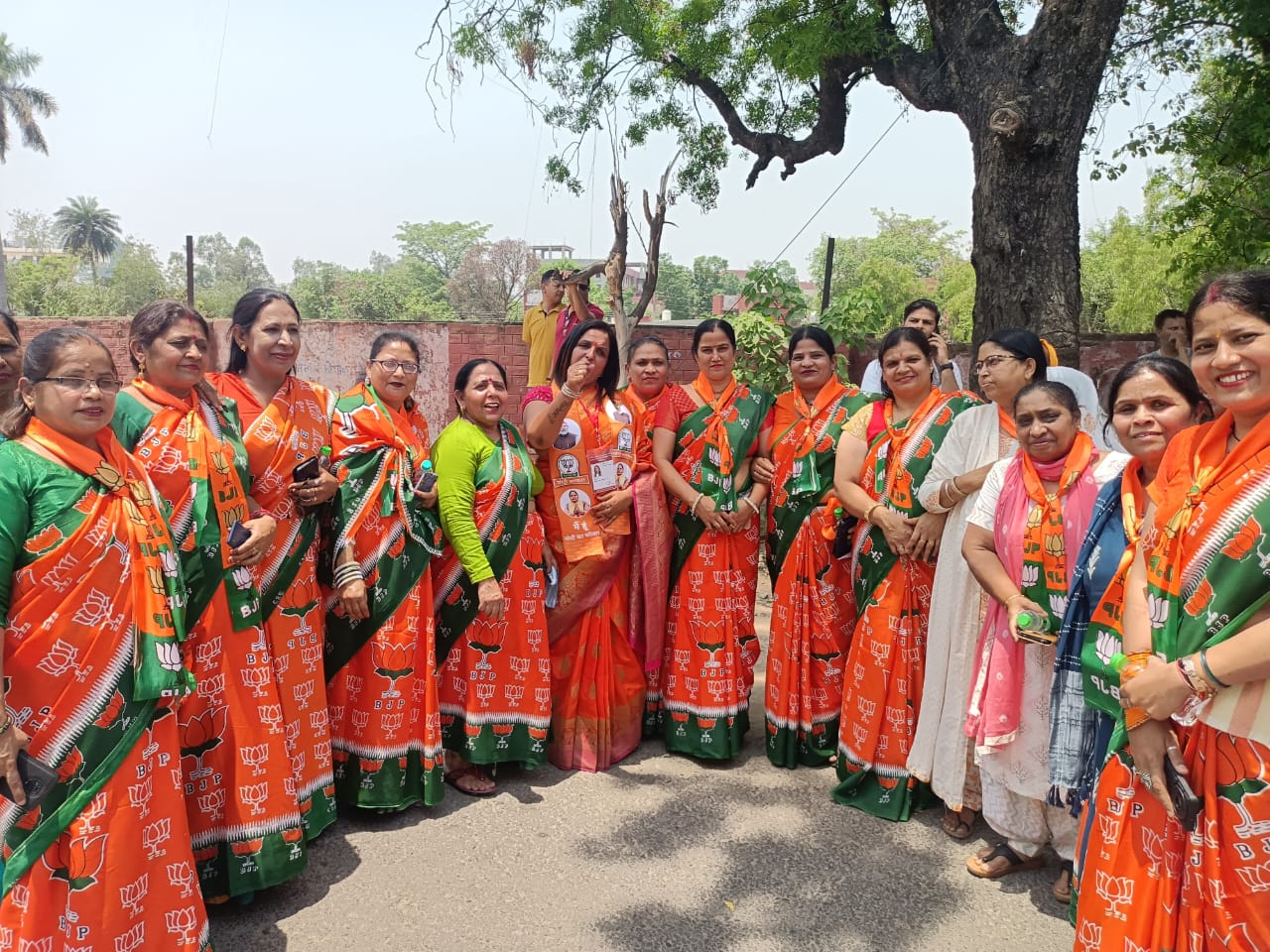 PM Modi In Ambala Live: 'पाकिस्तान के हाथ में है भीख का कटोरा', अंबाला ...