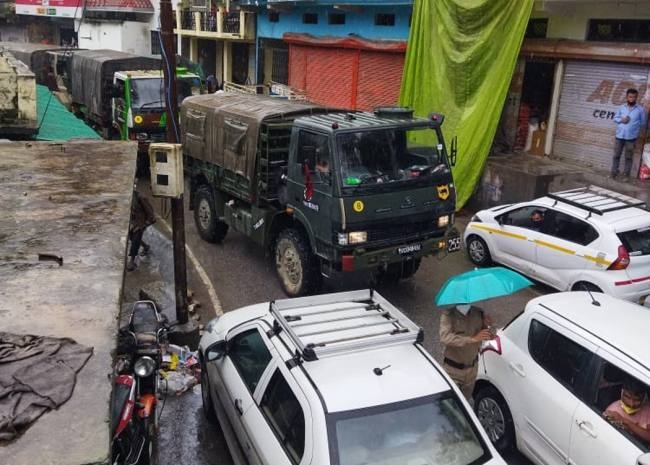थल में लगा जाम, सेना के वाहन जाम में फंसे - Army vehicles stuck in ...