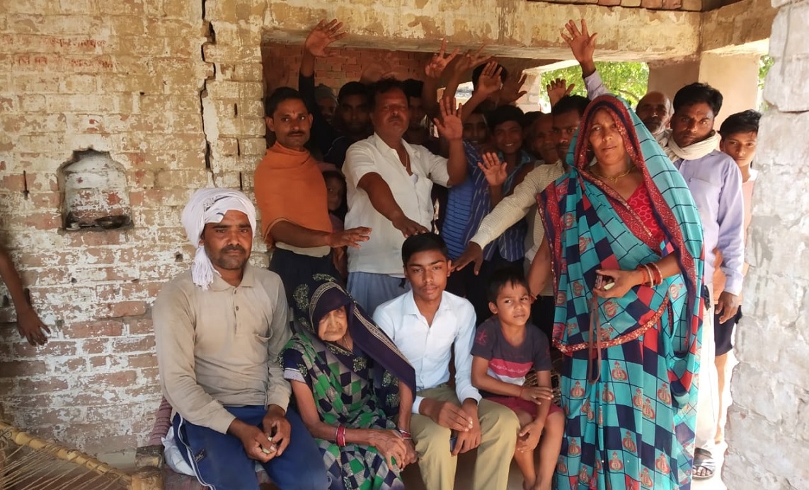 UP Board Result 2022 : कोई ऑटो चालक की बेटी तो कोई है वेल्डर के बेटा ...