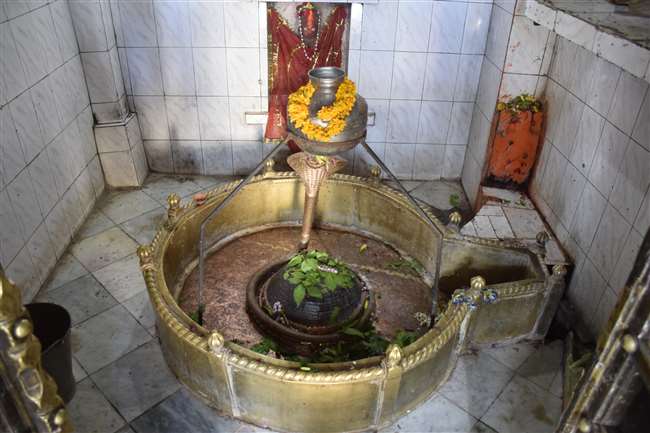 Varanasi में गढ़वाल राजाओं की विशिष्ट धरोधर है कर्दमेश्वर महादेव मंदिर ...