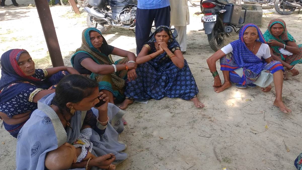 ईंट से सिर पर प्रहार कर पुत्र ने पिता को उतारा मौत के घाट The Son Put