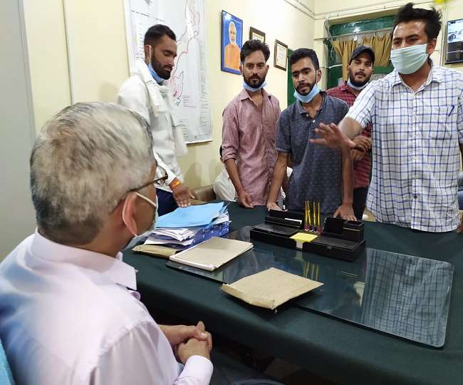 एसएसजे में ड्रग्स प्रकरण को लेकर एनएसयूआई का हंगामा जांच न कराने का ...