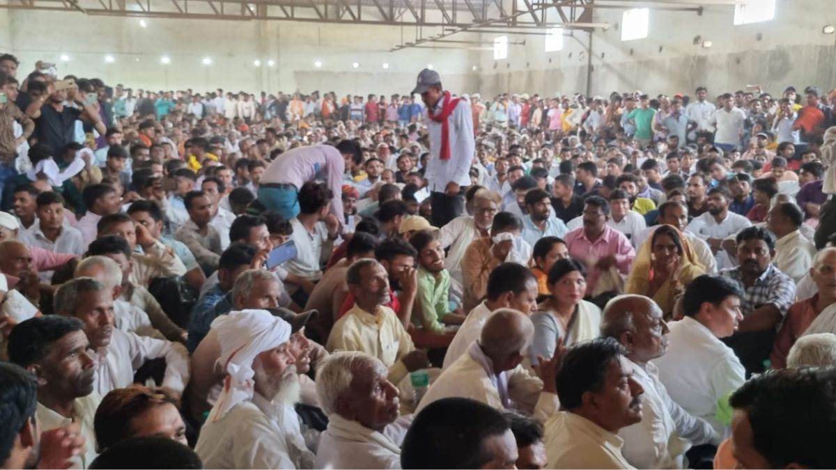 Agra News: क्षत्रिय महापंचायत के बाद गरमाई राजनीति, विचार गोष्ठी में ...